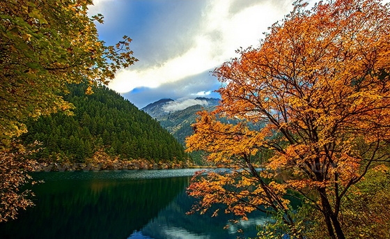 Top 10 Places to See Autumn Leaves in China « China Travel Tips – Tour ...
